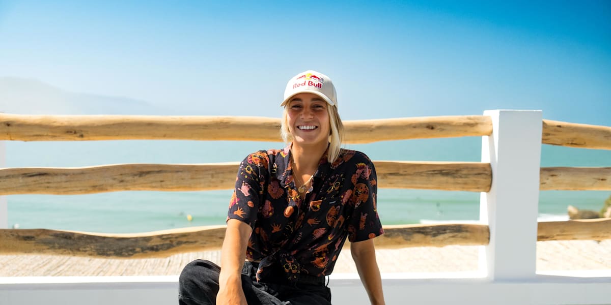 Laura Coviella: Surfing – Red Bull Athlete Profile