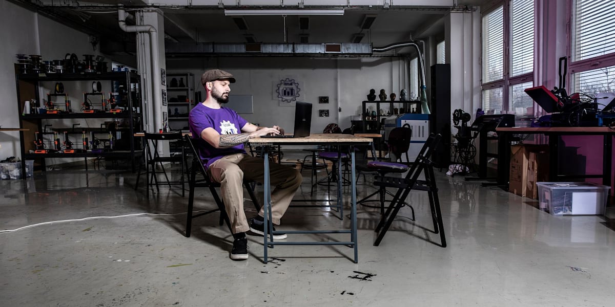 Jak se tvoří a pracuje ve FutLabu? *FOTO* | RedBull.cz