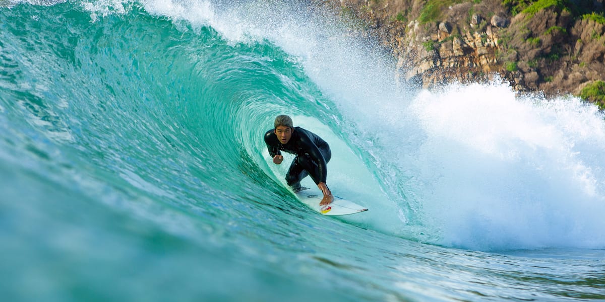Surfeur Kanoa Igarashi dans "Beyond The Lines"