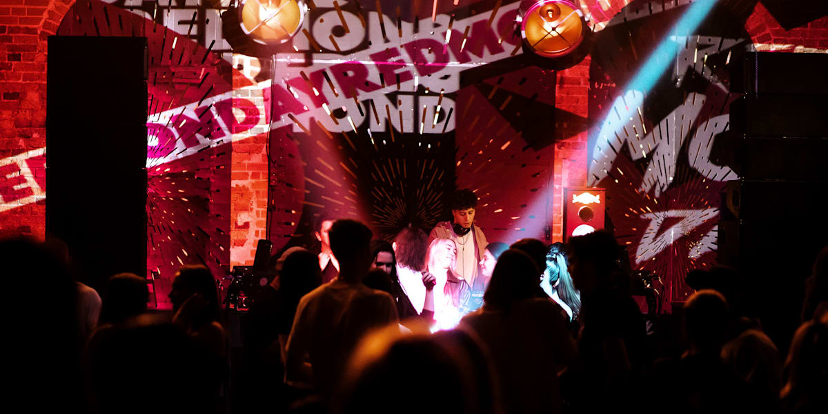 Red Monday – вечеринка для всей индустрии развлечений!