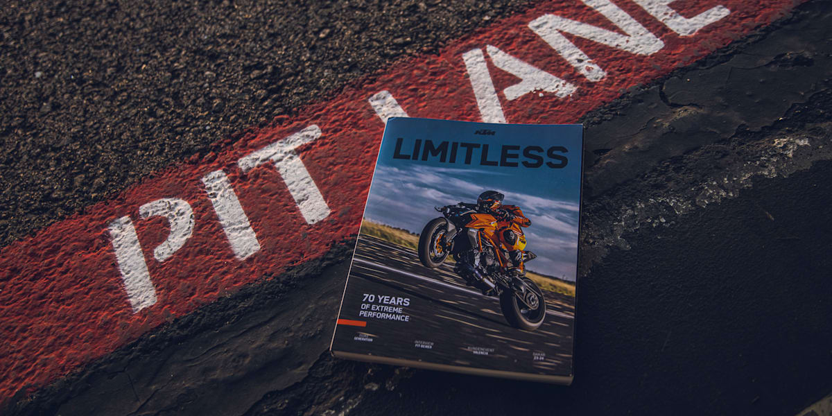 70 Jahre KTM: Hol dir das Jubiläumsmagazin LIMITLESS