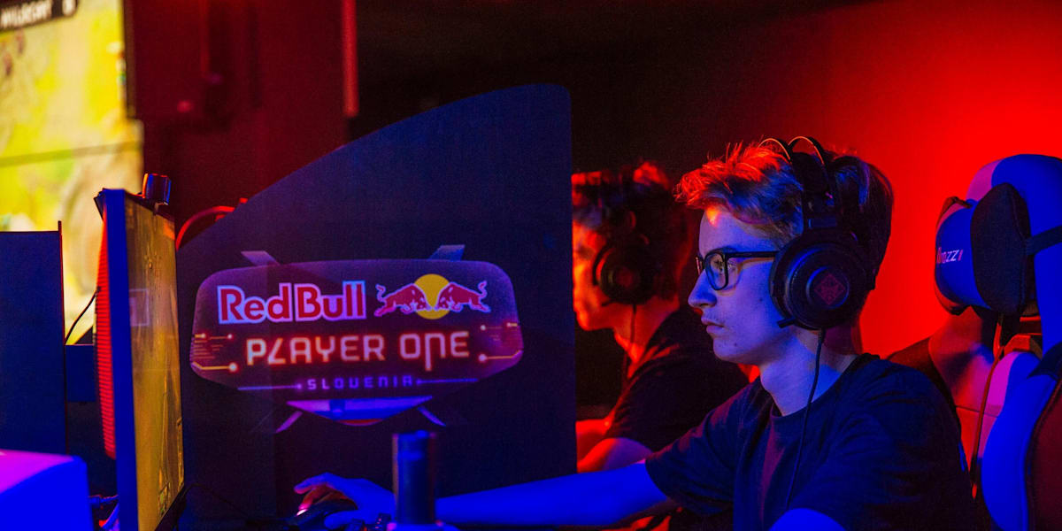 1v1: Immortoru, LinusTheAfro, Zedxsmurf, Thaldrin