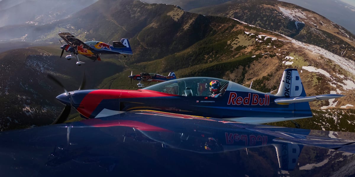 Kto sú Flying Bulls? Najznámější český letecký tím