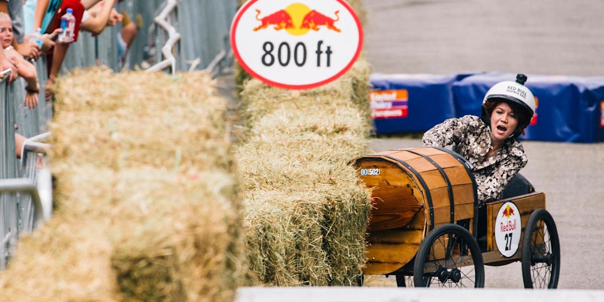 Best crashes video from Red Bull Soapbox Race Ohio 2015