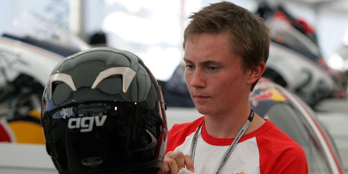 Sturla hangs on to Pole in the wind on day 2 in Assen