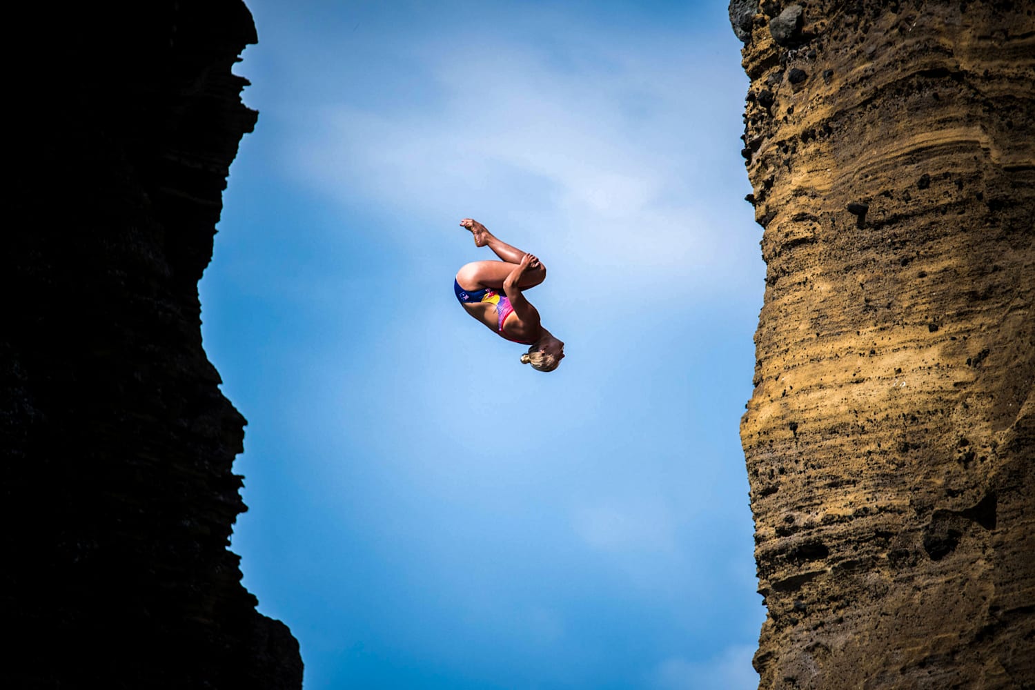 Deep Dive T1 E3: saltos mortales– cliff diving vídeo