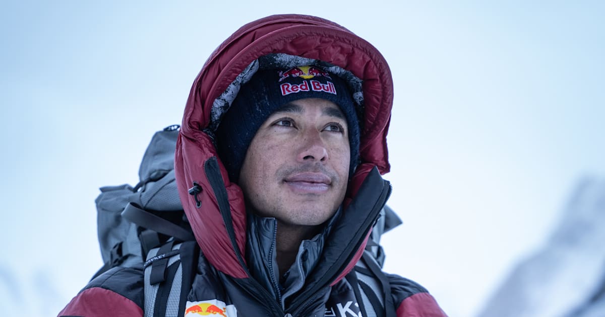 Nirmal Purja: Nepalese mountaineer summits K2 in winter