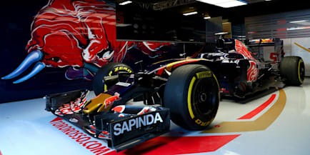 2016 F1 cars revealed