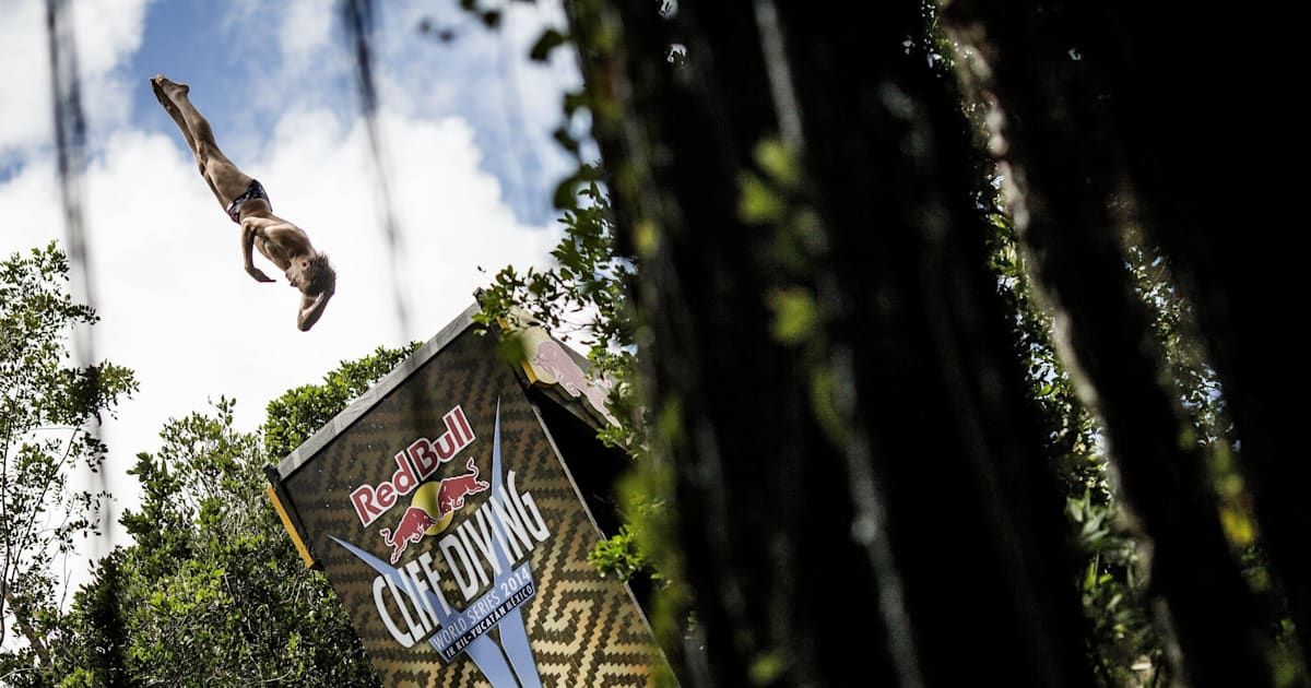 Red Bull Cliff Diving Yucatán men’s winning dive
