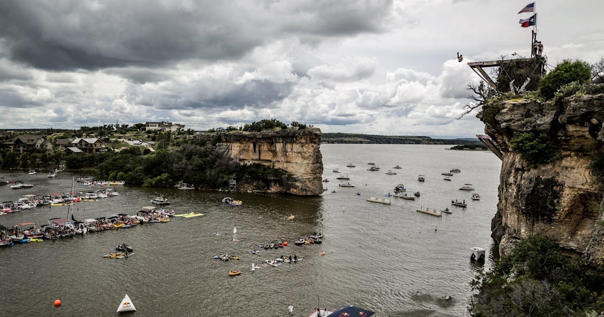 Report results from Red Bull Cliff Diving Texas 2016