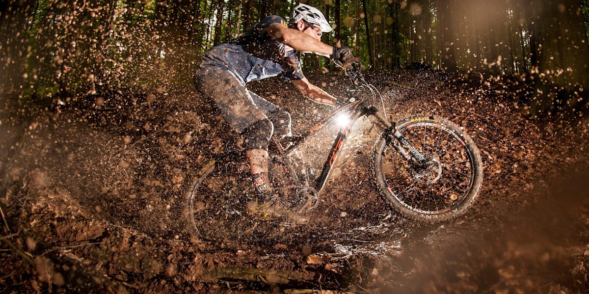 VTT: 5 conseils pour tout défoncer sur terrain glissant