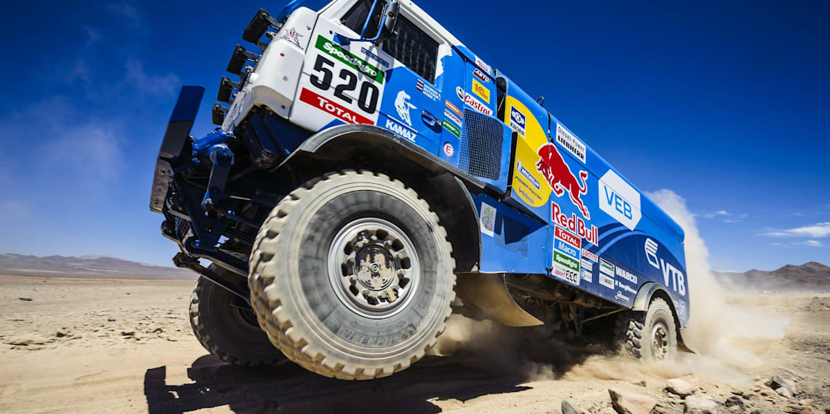 Dakar rally KAMAZ action clip