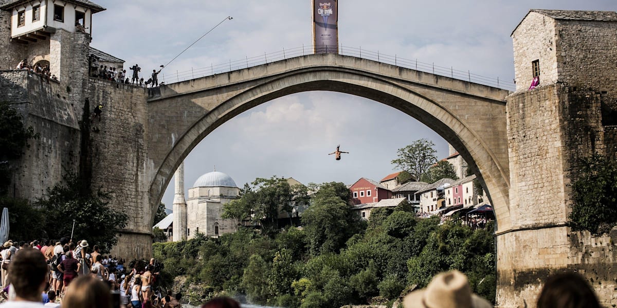Red Bull Cliff Diving Mostar 2015 report and highlights