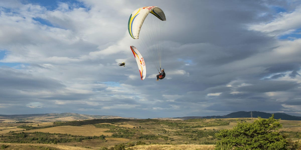 Video: paragliding with Veso Ovcharov in Bulgaria