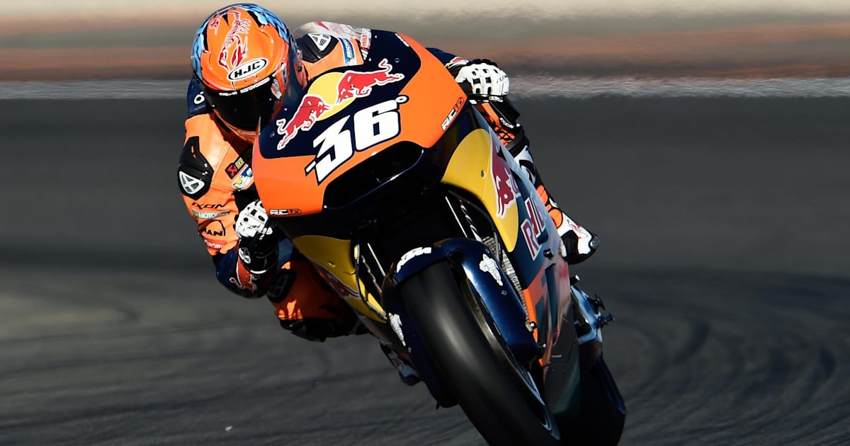 Red Bull KTM Factory: New RC16 & Bradley Smith *photos*