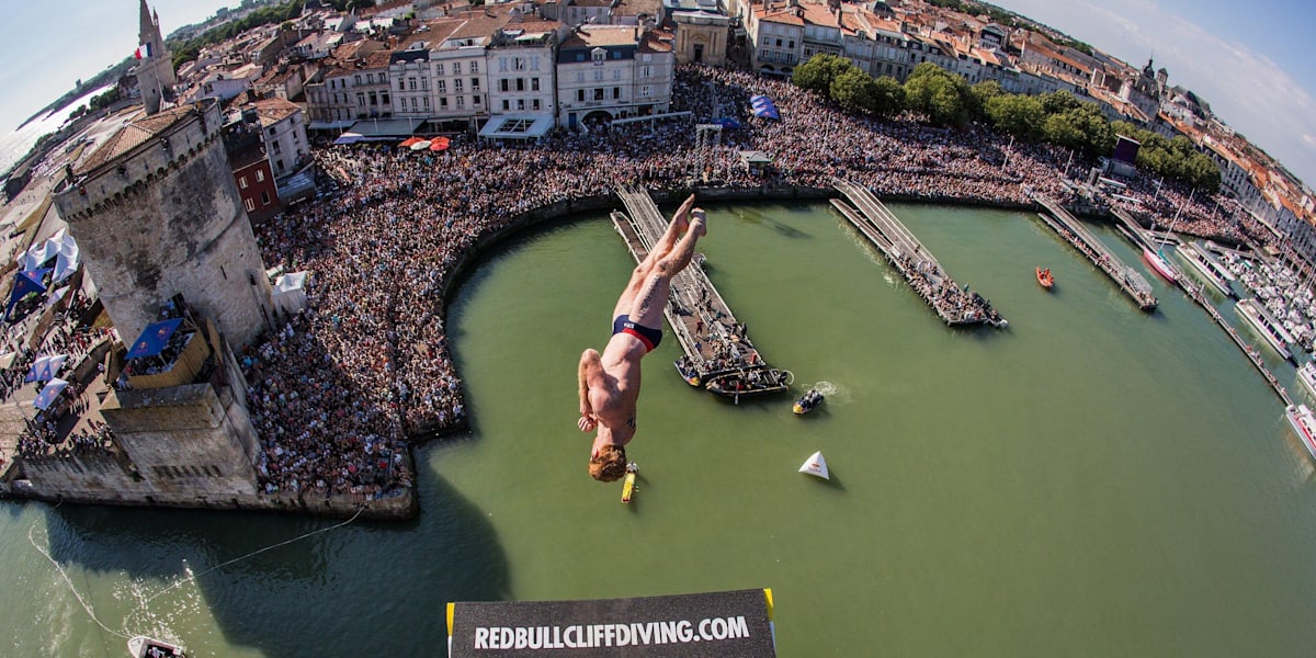 Red Bull Cliff Diving La Rochelle: Gary Hunt l'emporte!