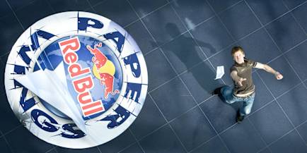 奥地利Red Bull世界纸飞机大赛来中国啦！