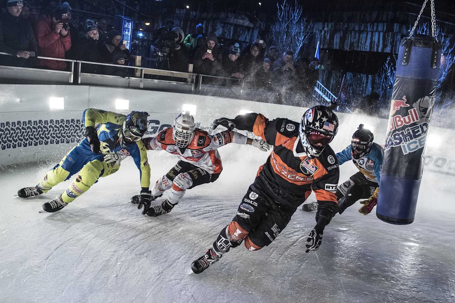 Vê o Red Bull Crashed Ice Yokohama 2018