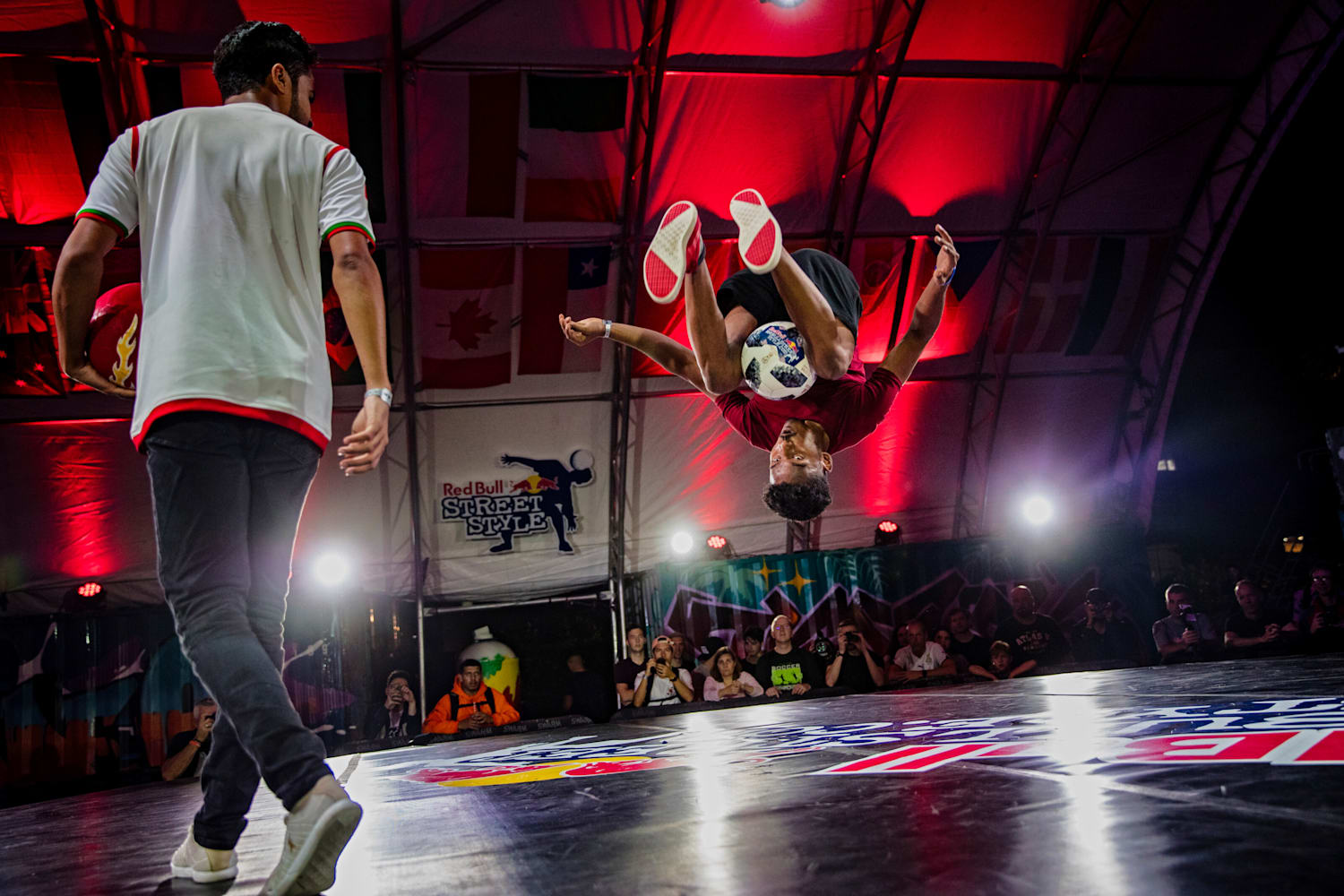 Red Bull Street Style 2020