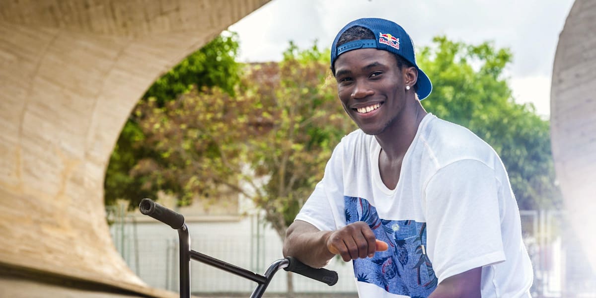 Un solo vídeo de Courage Adams siempre sabe a poco bmx