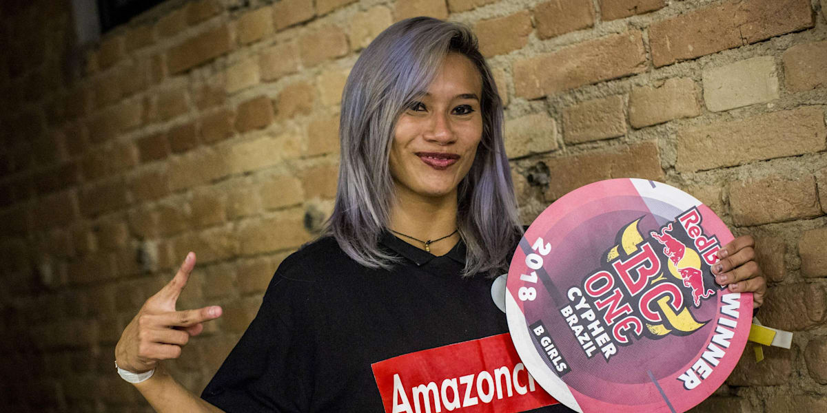 Red Bull BC One: b-girl Mini Japa vence duelo nacional
