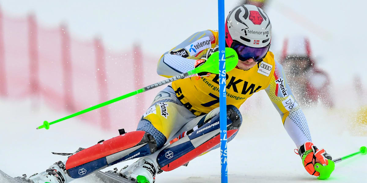 Henrik Kristoffersen wins FIS Slalom World Cup title