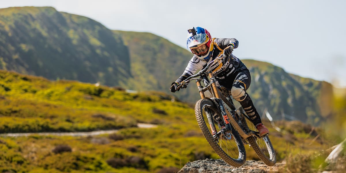 Red Bull Hardline 2022: The Athertons' perfect backyard