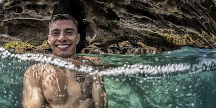 Jonathan Paredes, campeón Red Bull Cliff Diving
