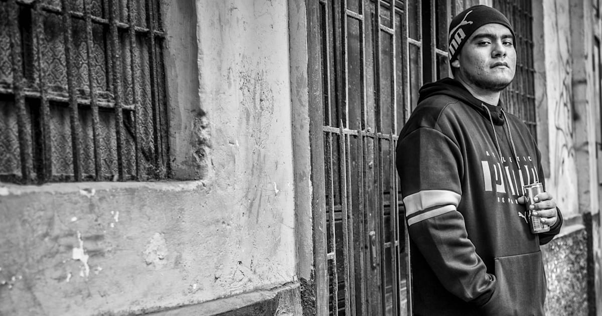 Aczino: Descubre su pasión por el skate +vídeo+