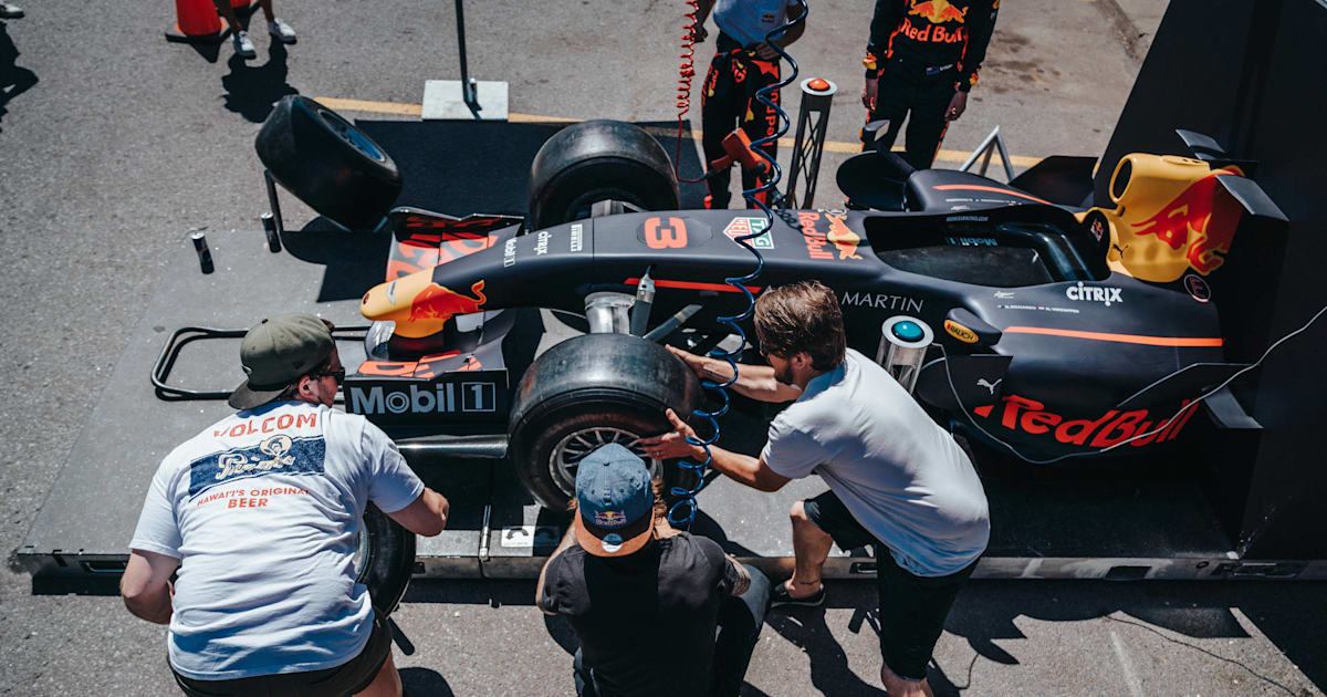Red Bull Pit Stop Challenge Live - Brno