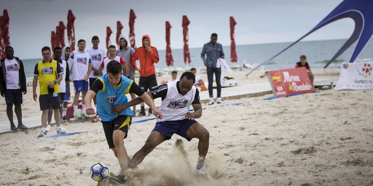 Beach Soccer | Red Bull