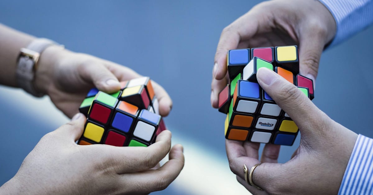 Cómo resolver un cubo de Rubik en 7 pasos: vídeo