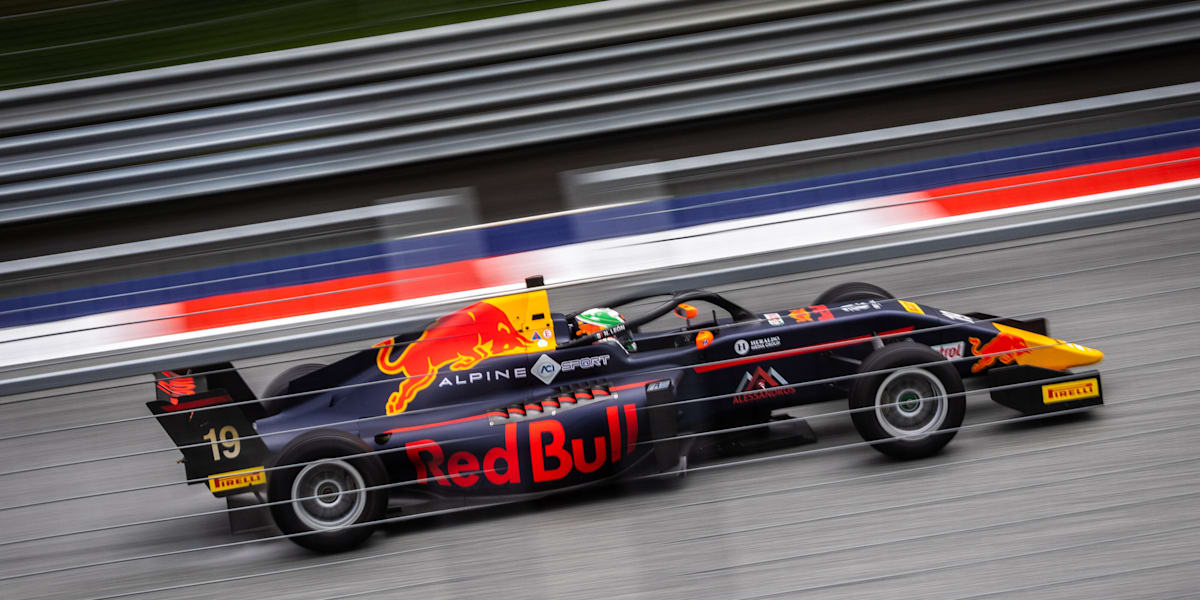 Noel Leon closes on the points in Spielberg