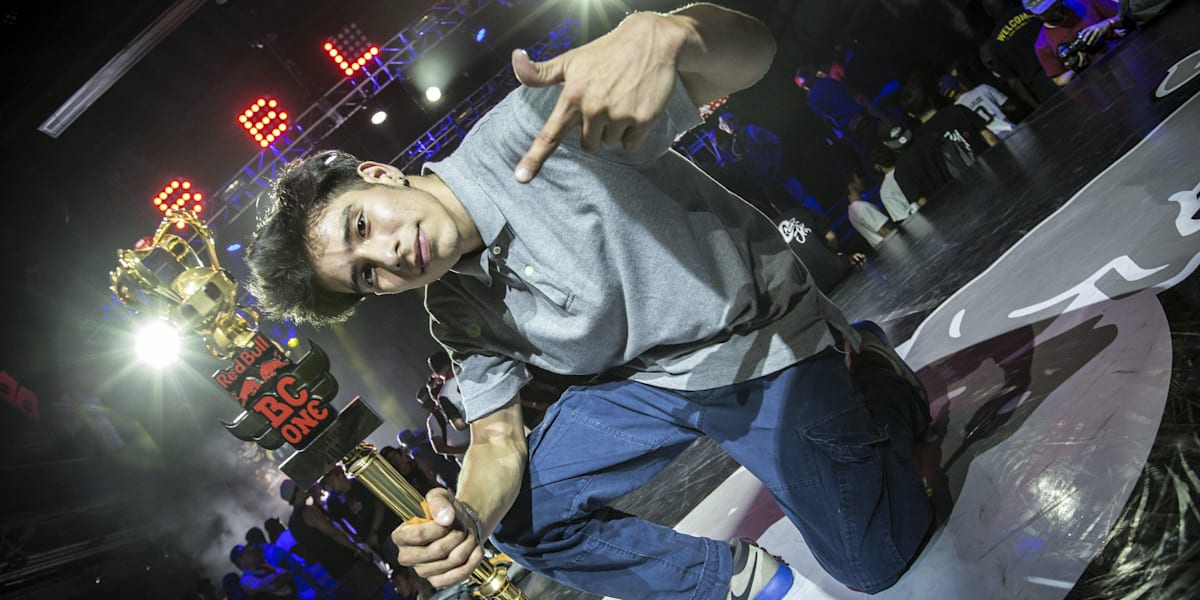 Zobacz film "Remember the Name: Victor" - breaking