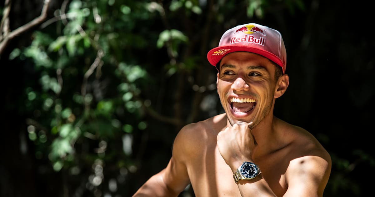 Jonathan Paredes: Get to know the Mexican cliff diver