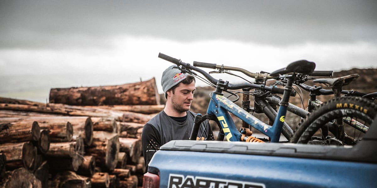 Red Bull Hardline 2021: Track Walk – Matt Jones