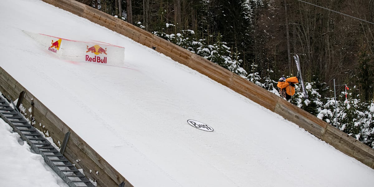 Fabian Bösch Double Front Flip on a ski jump – video