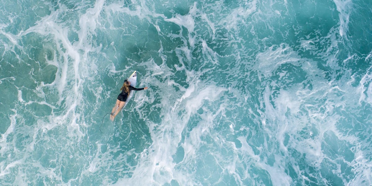 Caroline Marks: La surfista no soporta perder