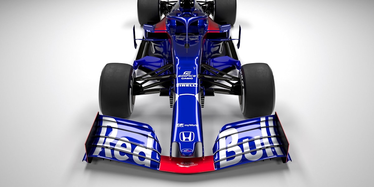 Scuderia Toro Rosso STR14 reveal