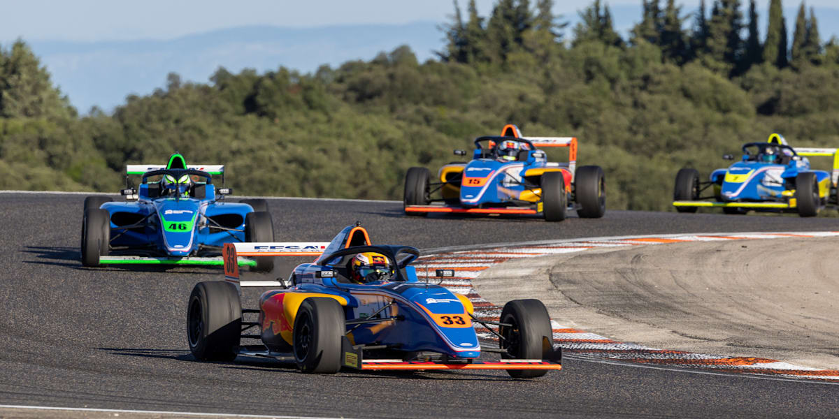 Arao & Nomura return to Valencia for French F4