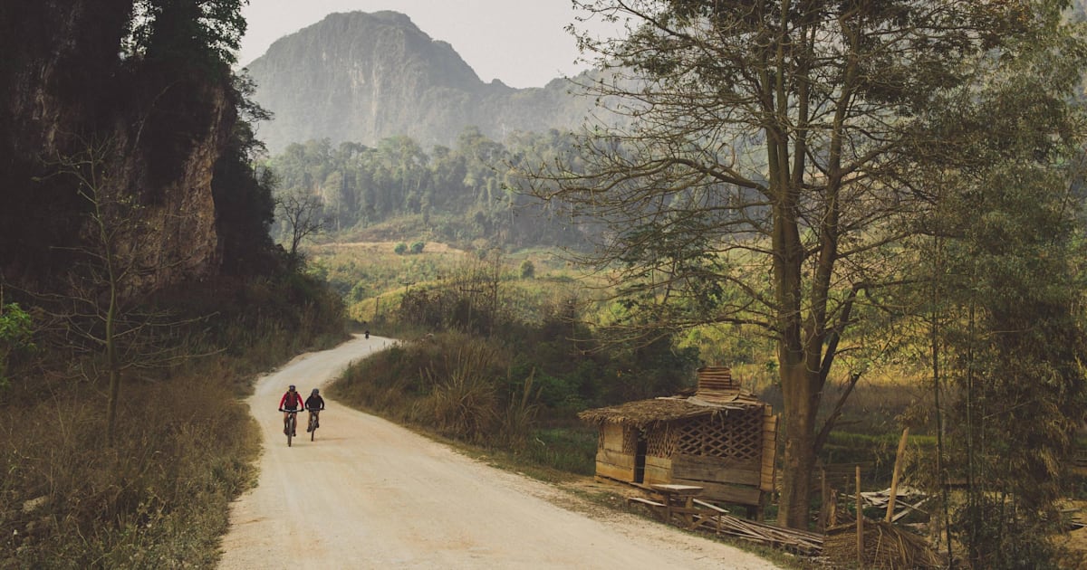 Blood Road: Rebecca Rusch documentary trailer ++video++