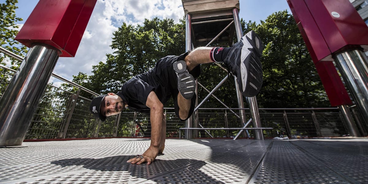 Tipos de breakdance: B-Boying - B-Girling - breaker