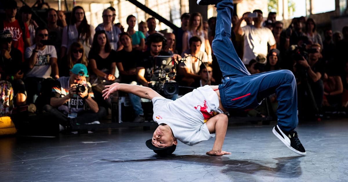 Is it Breaking or Breakdance? Dance terms explained