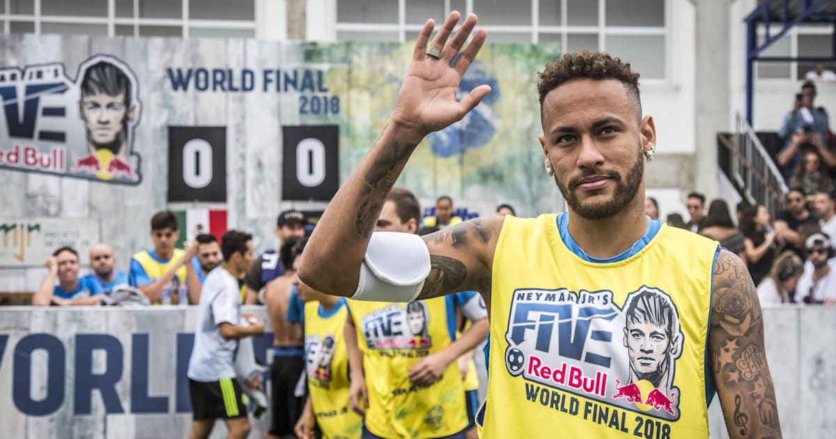 O primeiro jogo de Neymar transmitido na TV