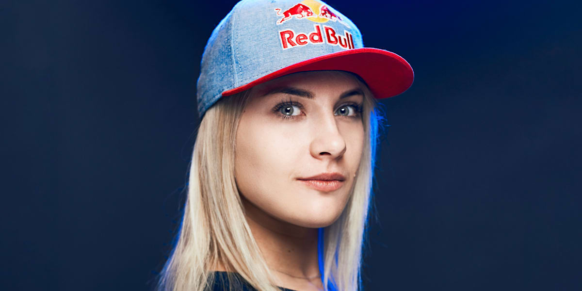 Olga Kharlan: Fencing – Red Bull Athlete Profile
