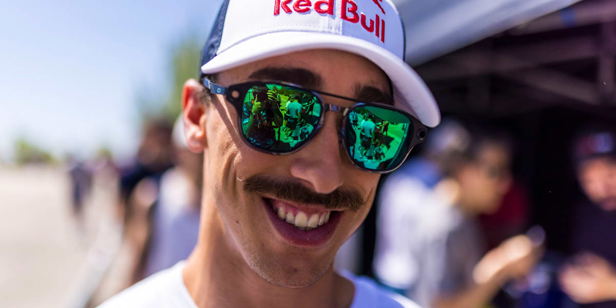 Danny León: el alquimista del skate - documental