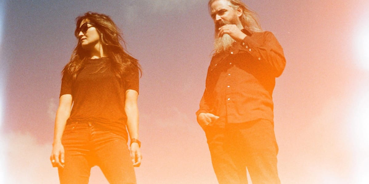 Entrevista y mix de Moon Duo. Música Psicodélica