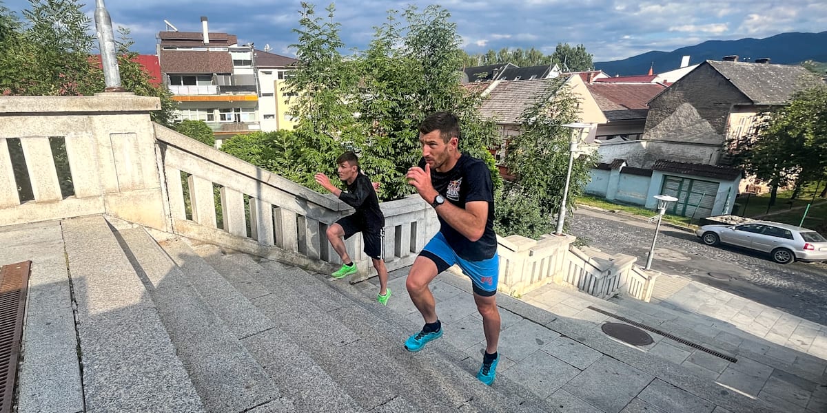 Jakub Šiarnik: tréning na Red Bull 400 na schodoch