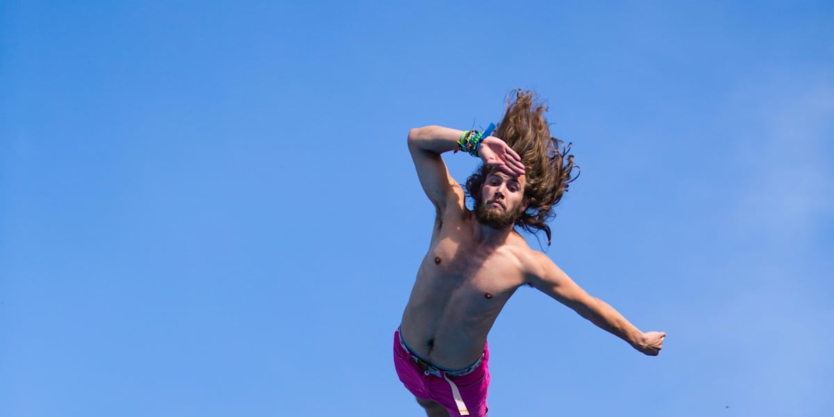 Watch the Belly Flop World Championships in Norway