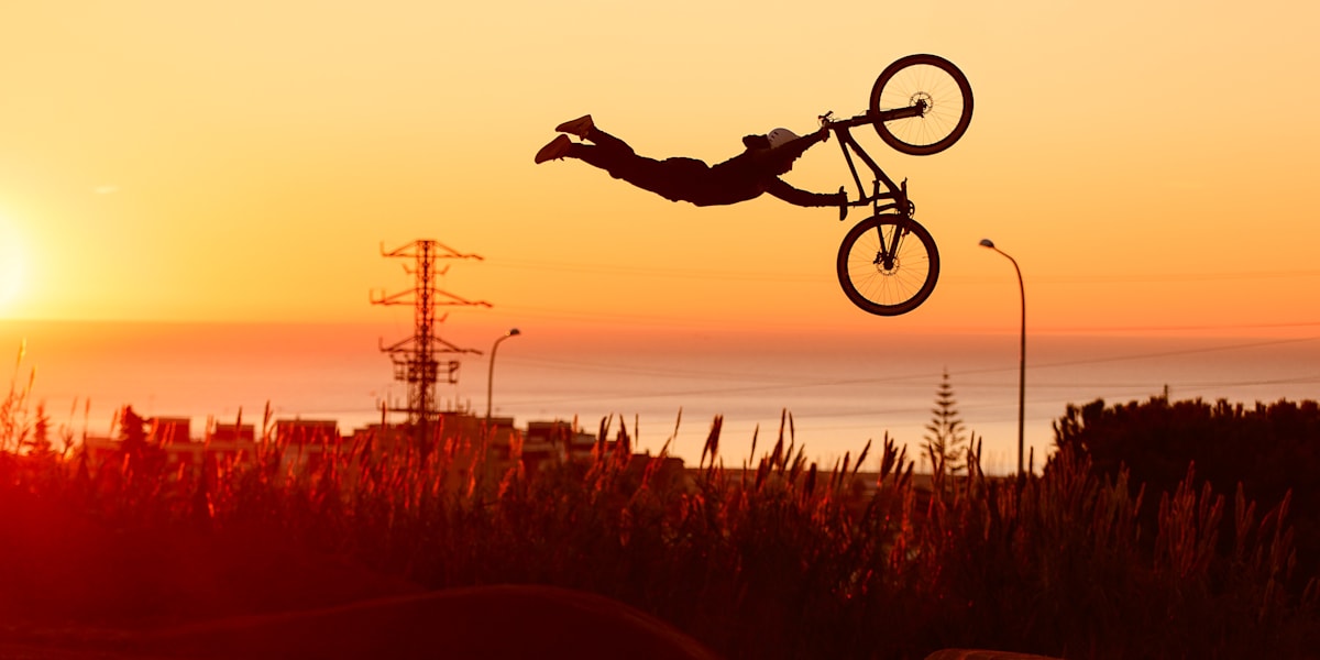 The Old World: Regardez le plus gros film de bike ici